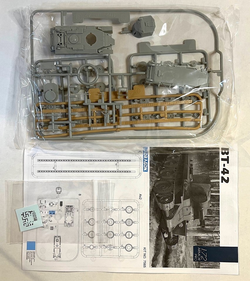1/72 BT-42 Finnish army tank plastic model kit from Dragon | eBay