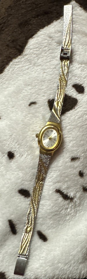 Avon Women AV023QB Fashion Diamond Two Tone Oval Quartz Analog 18mm ...