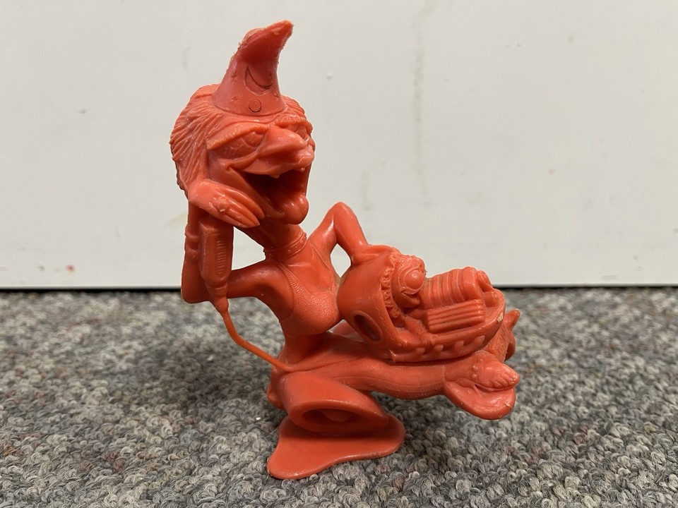 * VINTAGE 1964 MARX WEIRD OH'S DRAG HAG RED PLASTIC FIGURE *SS | eBay