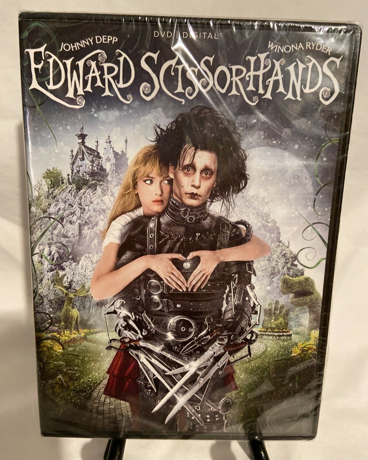 Johnny Depp And Winona Ryder Edward Scissorhands