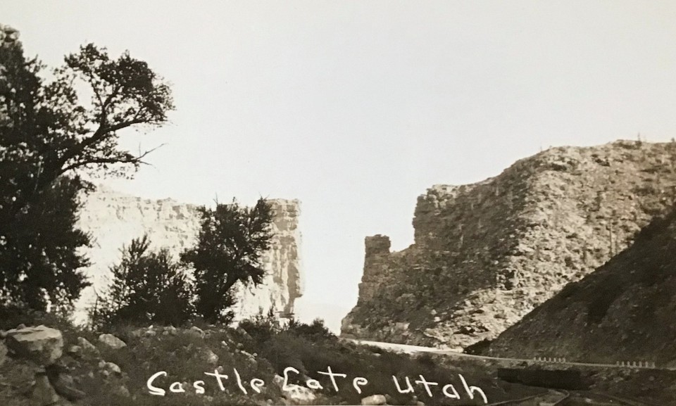ANTIQUE Castle Gate UTAH post card (Pre-Owned But NEVER used & AS-IS ...