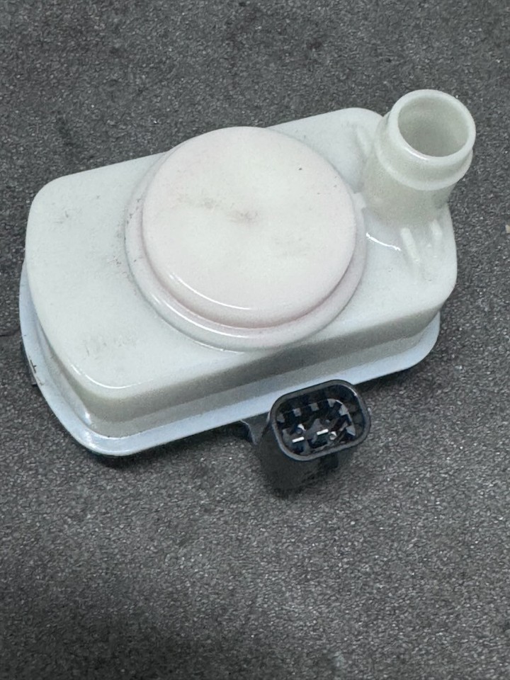 2007-2023 Dodge Jeep Chrysler ESIM Emissions Leak Detection Pump OE | eBay