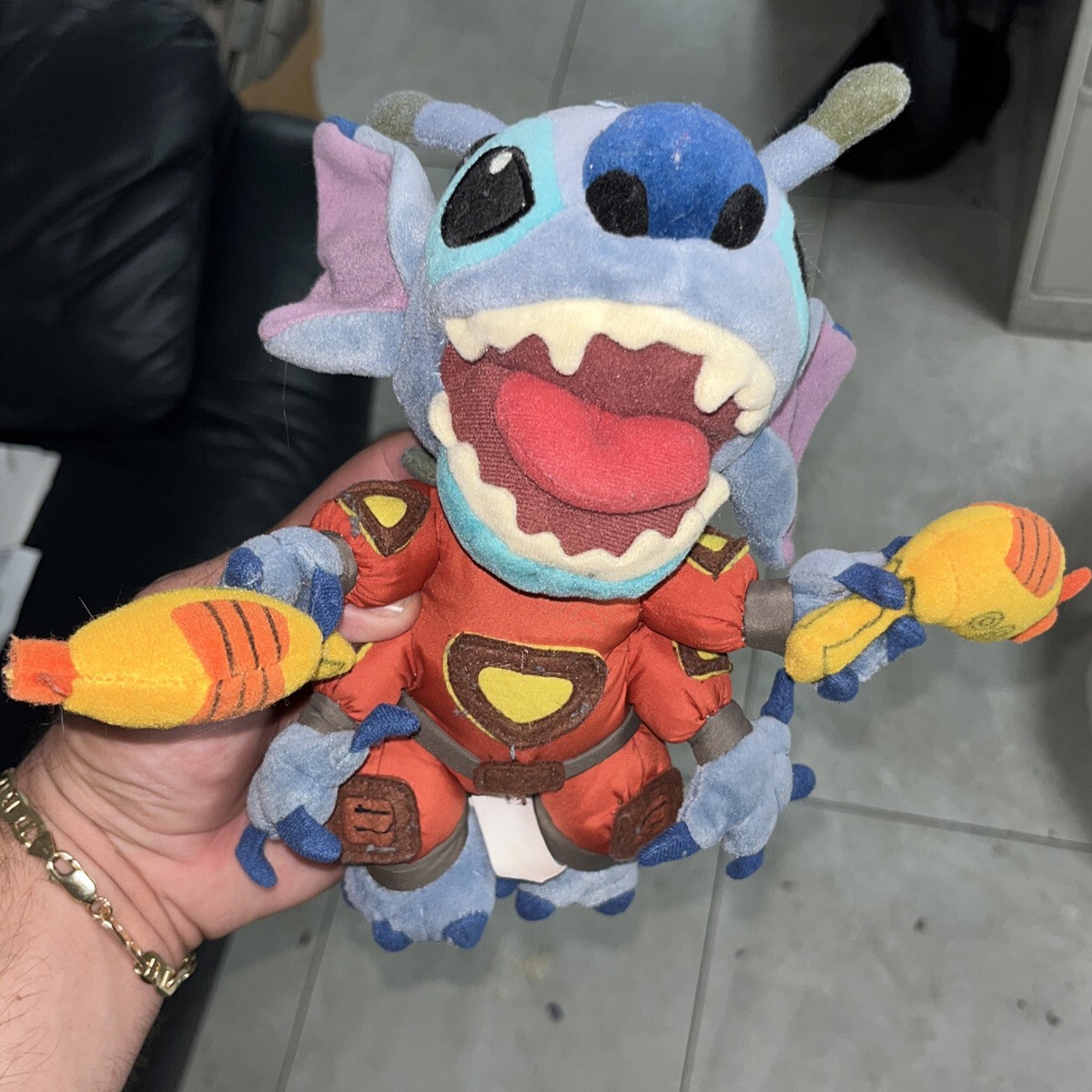 Peluche Alien Stitch Stitch Cute Little Alien Monster Stock Photo