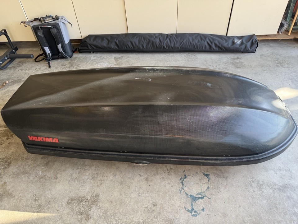 Yakima SkyBox 16 Locking Roof Cargo Box Carbonite VKB3Z-7855100F-B | eBay