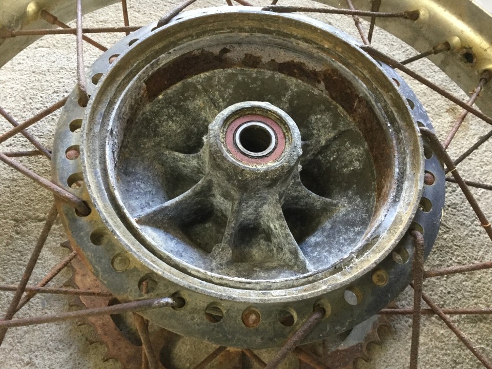 1977 77 Yamaha yz 250 yz250 yz400 yz 400 rear wheel hub rim assembly | eBay
