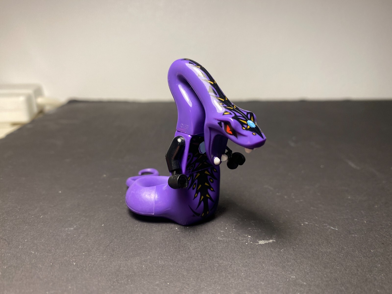 LEGO Ninjago *RARE* Minifigures Lot PYTHOR, ACIDICUS, SKALES, SKALIDOR ...