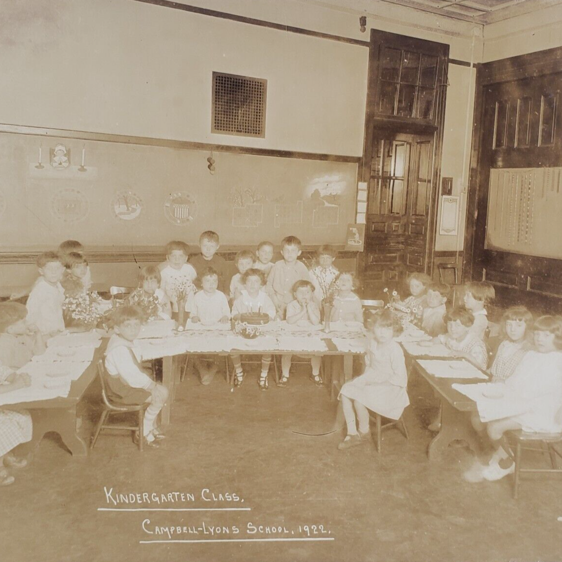 Kindergarten Philadelphia Class Photo 1920s Campbell-Lyons School ...