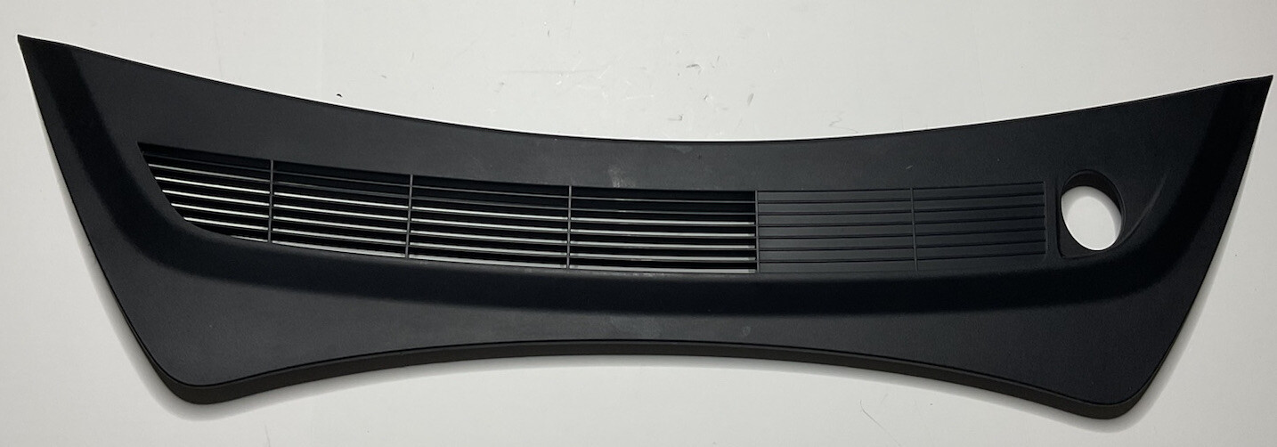 Tesla Model Y Rear Apron Cover Assembly 1619812-00-B OEM!! GENUINE!! | eBay