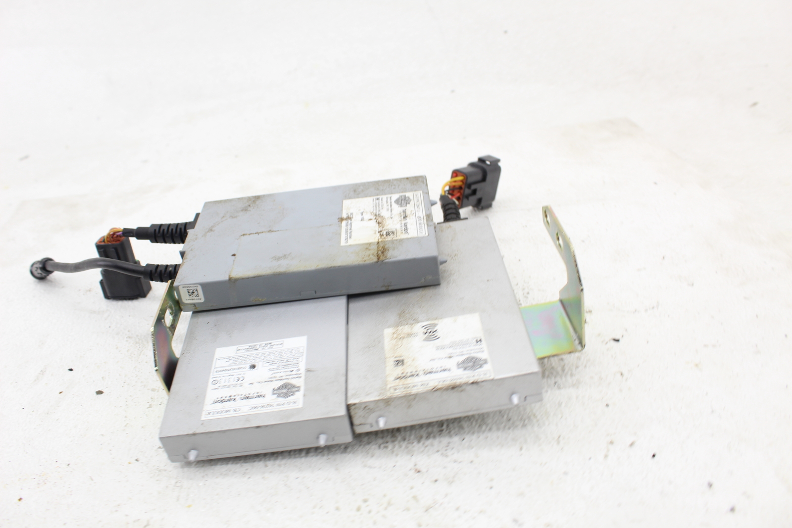 06-13 Harley Davidson Touring Electra Road Street CB ipod XM Module w ...