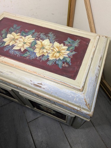 Vintage Hand Painted Shabby Chic Kitsch Cream Storage Trunk Chest ...