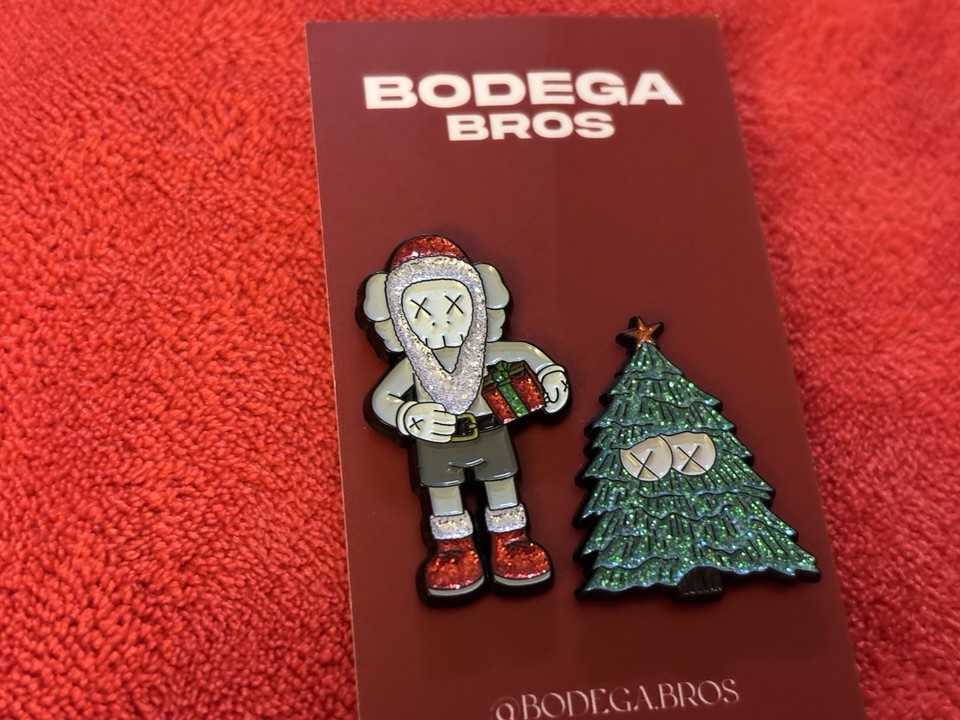 Bodega Bros Santa Kaxs Character & Tree Hat Pin Set Limited Christmas ...