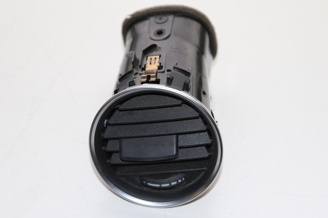 MERCEDES C CLASS W204 FRONT LEFT AIR NOZZLE DASHBOARD AIR VENT ...