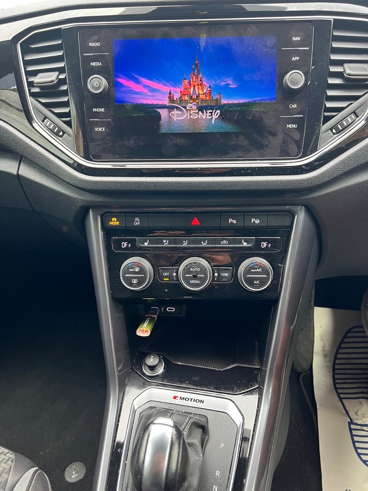 2021 Volkswagen T-Roc 1.5 TSI EVO R-Line 5dr DSG HATCHBACK Petrol ...