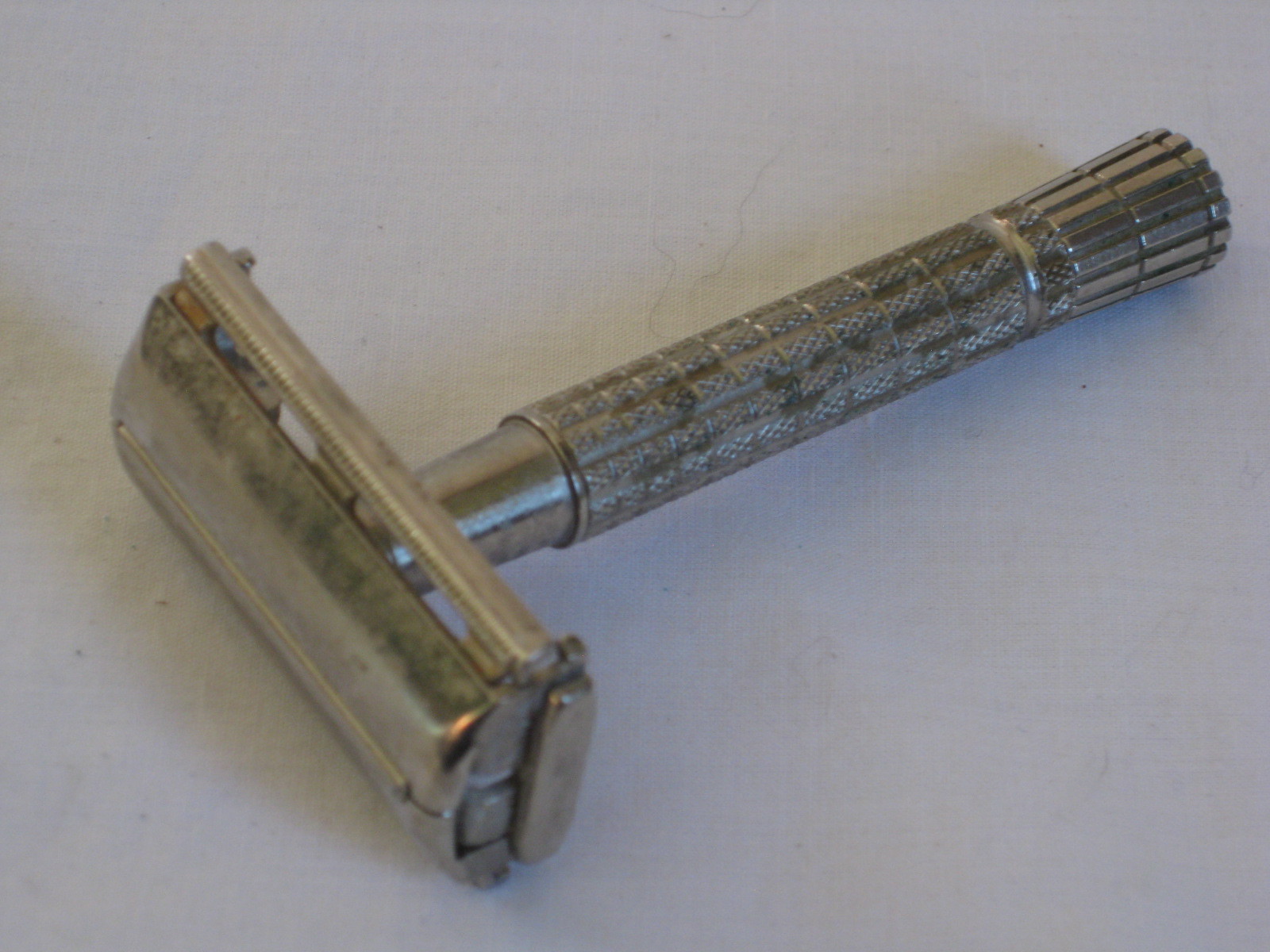 vintage Gillette metal handle shaver shaving safety razor blade holder ...