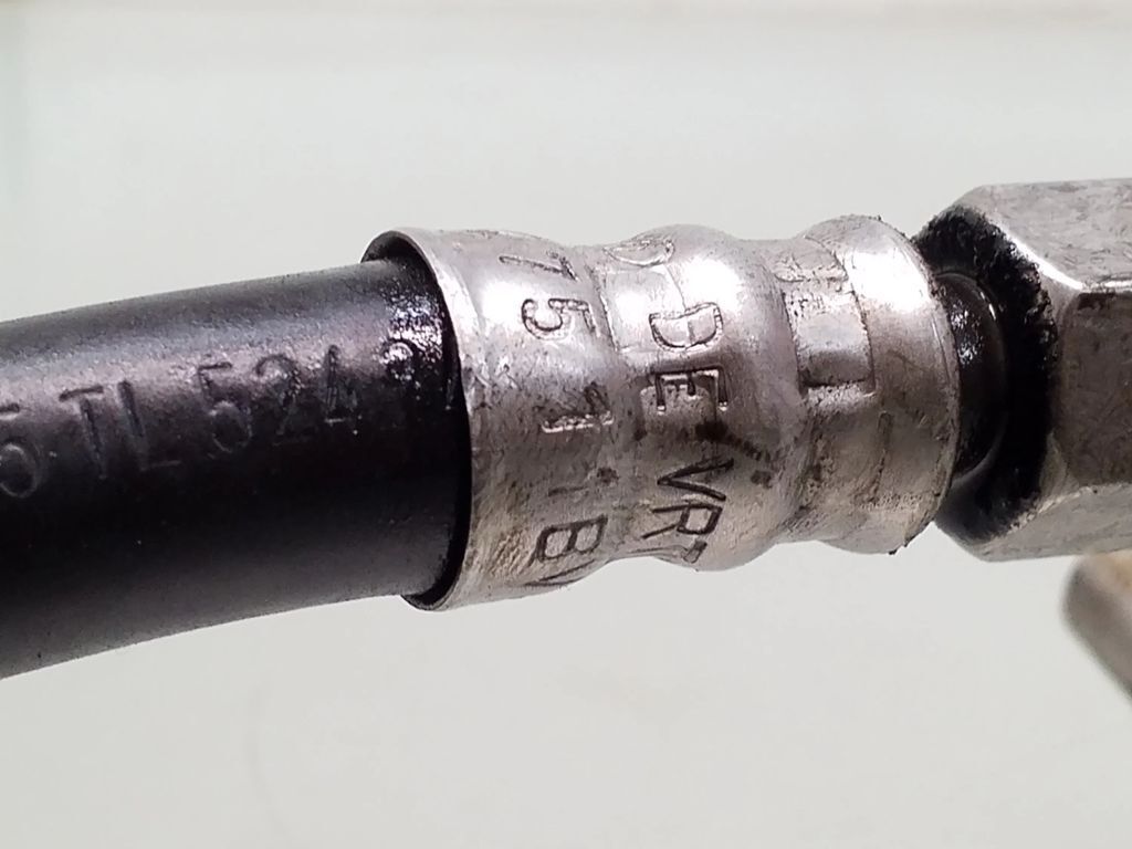 Volkswagen TRANSPORTER T5 Fuel Injection Rail 2.5 TDI 070133317C for ...