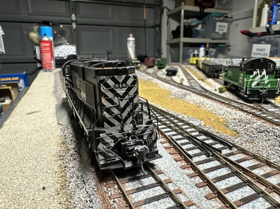 Ho Scale Locomotive: Broadway Limited Alco RSD -15, AT & SF LH Zebra ...