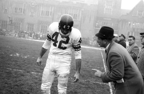 Football New York Giants Qb Charlie Conerly And Coach 1961 2 Old Photo ...