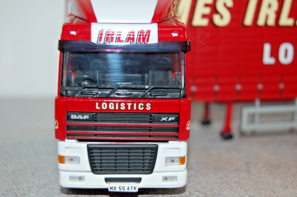 CORGI CC13231 DAF XF CURTAINSIDE JAMES IRLAM & SONS LTD | eBay UK