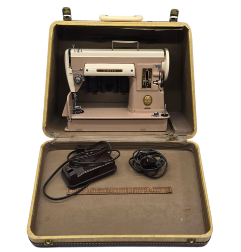 Singer 301A Slant Needle Sewing Machine Trapezoid Case Light Foot Pedal ...