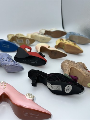 Just The Right Shoe and Miniature Shoe Lot Of 19 Mixed Brands ...