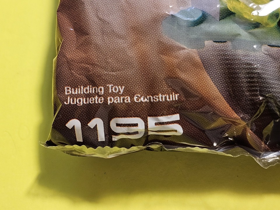 LEGO LIFE ON MARS POLY BAG SET SPACE ALIEN MINIFIGURES RARE LIMITED ...