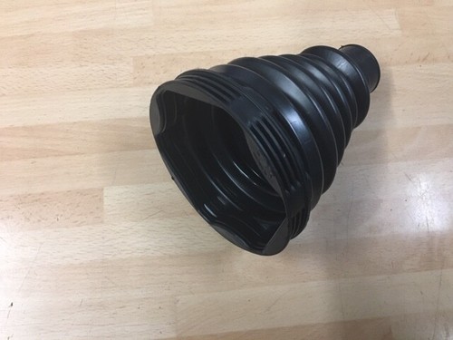 Land Rover Freelander 2 Front Drive Shaft CV Gaitor / Boot LR003160 ...