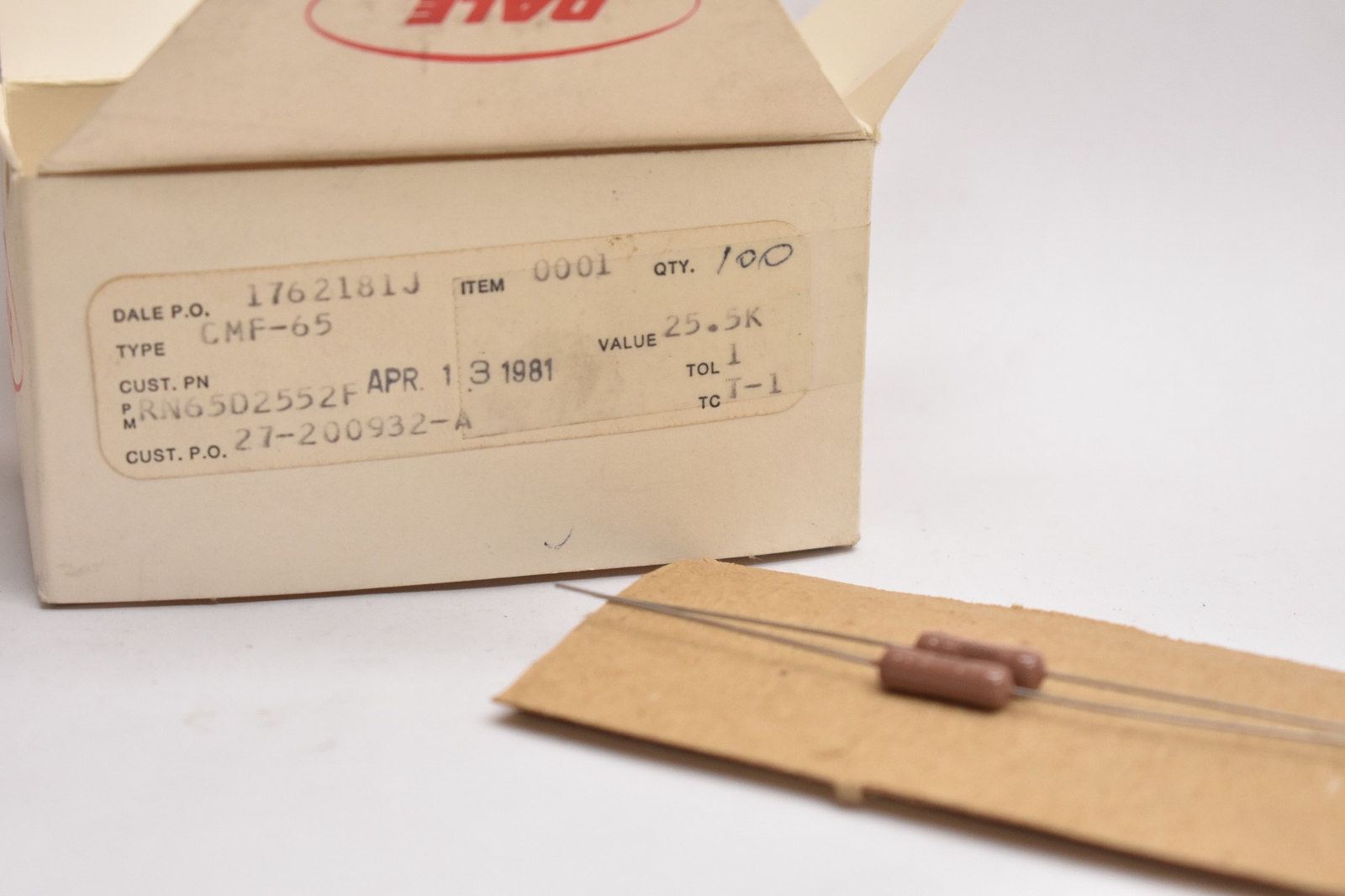 Dale RN65D2552F Type CMF-65 Metal Film Resistors 25.5kOhms Box of 100 ...