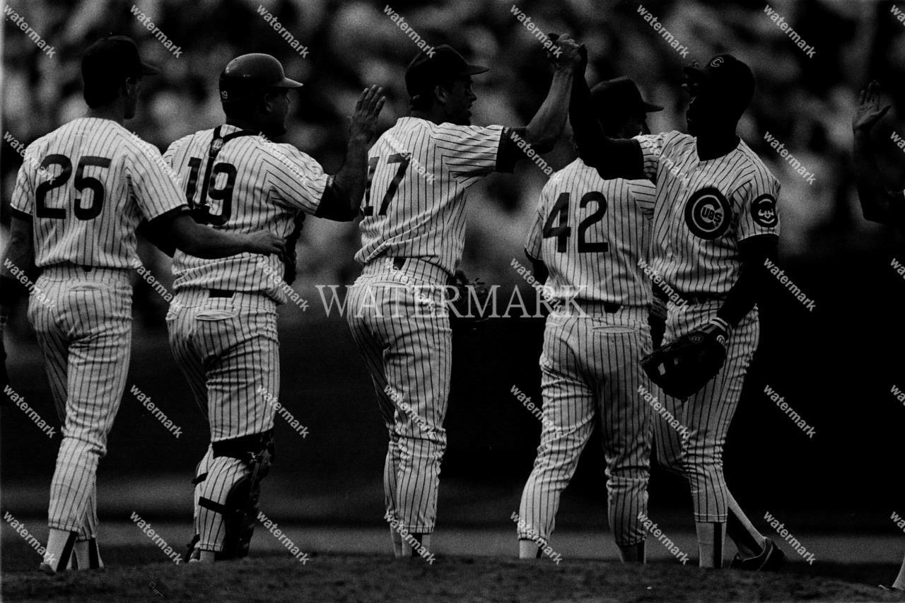 EV948 Mark Grace Chicago Cubs Post Game Baseball 8x10 11x14 16x20 Photo ...
