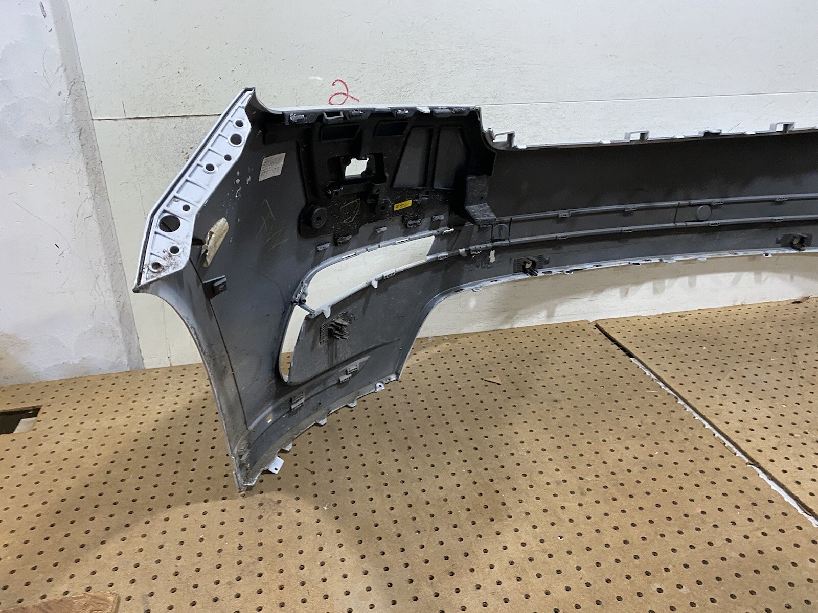 2017 2018 2019 2020 LAND ROVER DISCOVERY FRONT BUMPER COVER | eBay