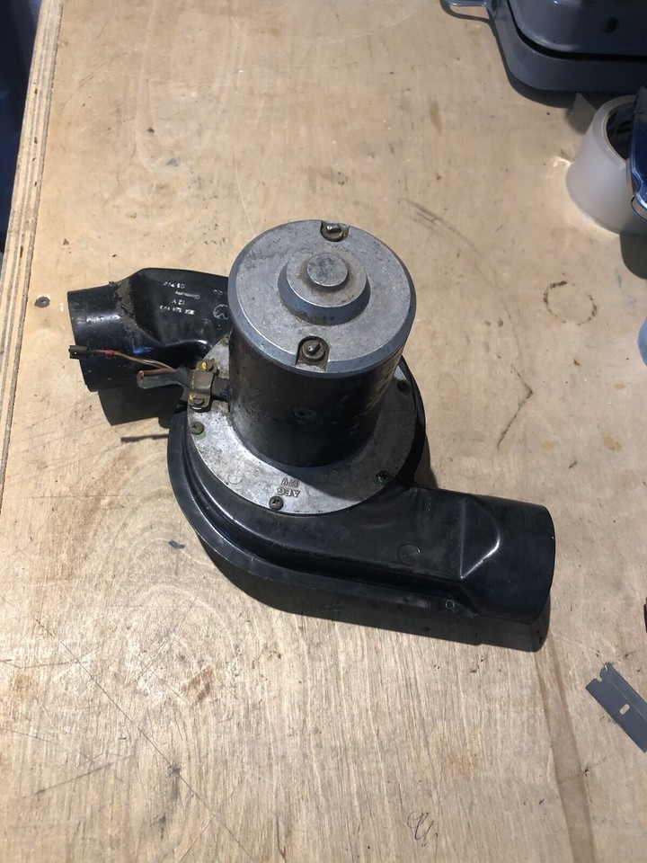 1968-79 Genuine VW Volkswagen Bus heater blower motor fan Fresh Air Box ...
