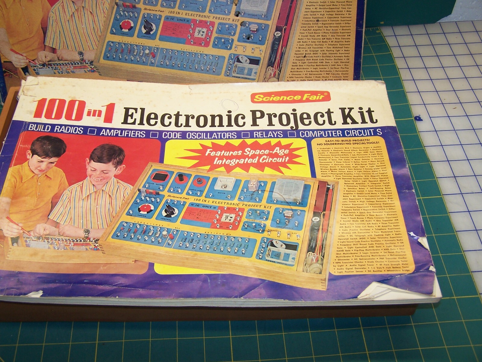 Radio Shack Science Fair 100 in 1 Electronic Project Kit 28-220 Tandy ...