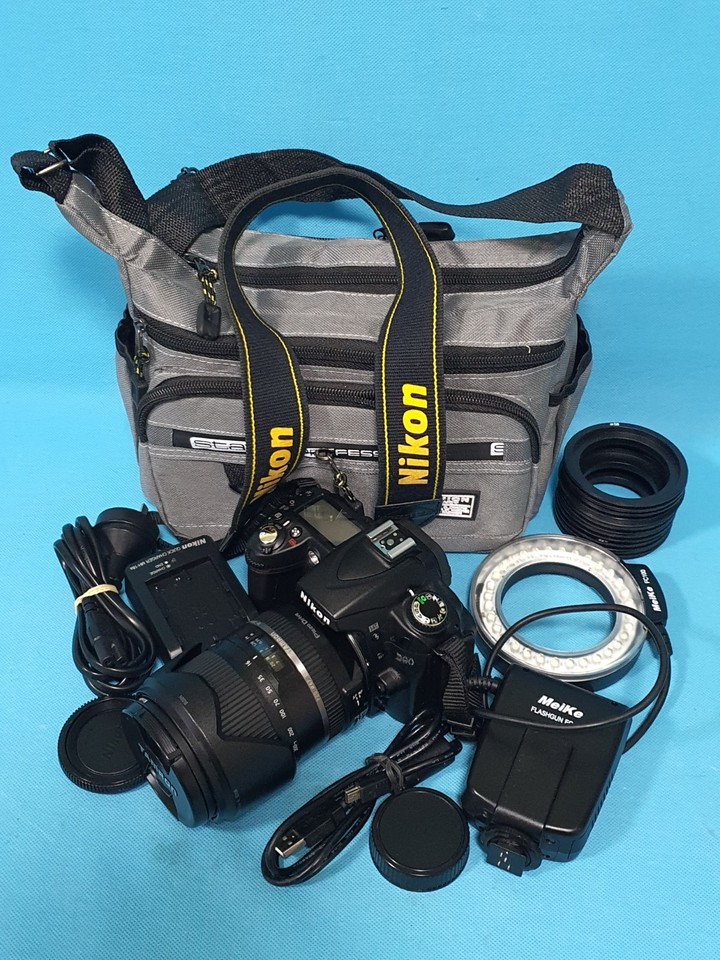 Nikon D90 Camera with Tamron 16-300mm f3.5-6.3 DI II VC Macro *Low ...