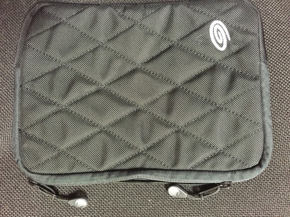 TIMBUK2 - DELL Technologies World - UMPC Black Sleeve 10" | eBay
