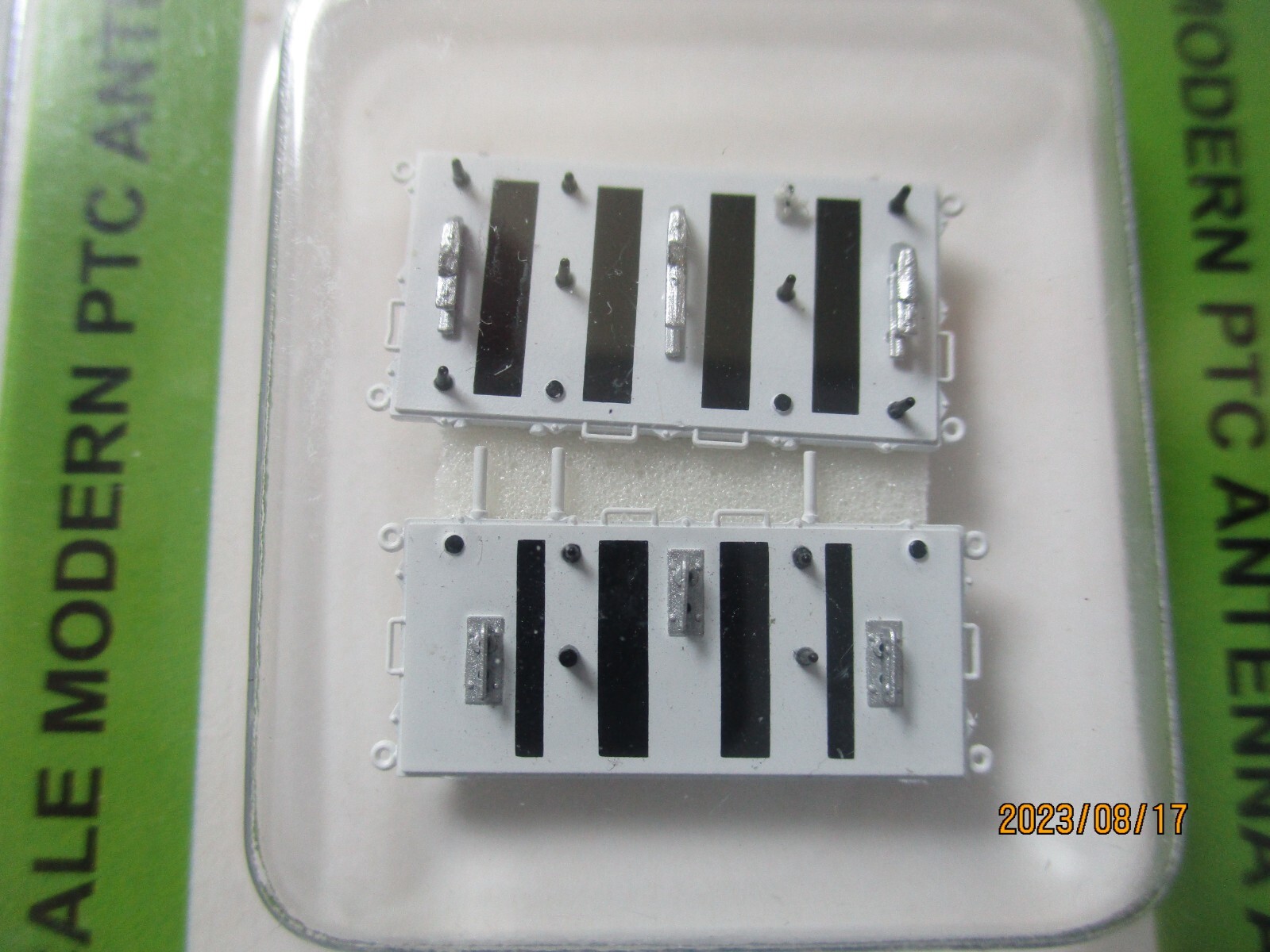 Intermountain # P44705 CSX - Type - 2 Locomotives PTC Antenna Arrays HO ...