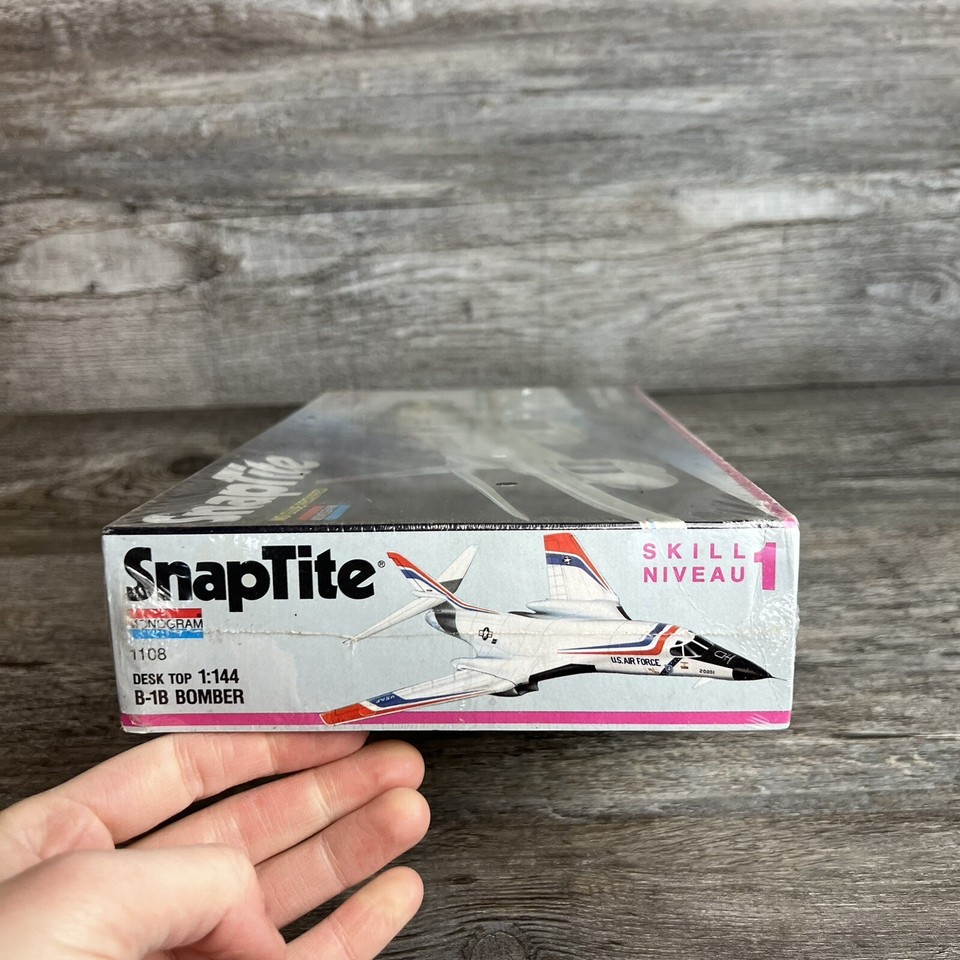 Vintage Monogram Snap Tite B-1B Bomber Plane Model Kit 1:144 NEW | eBay
