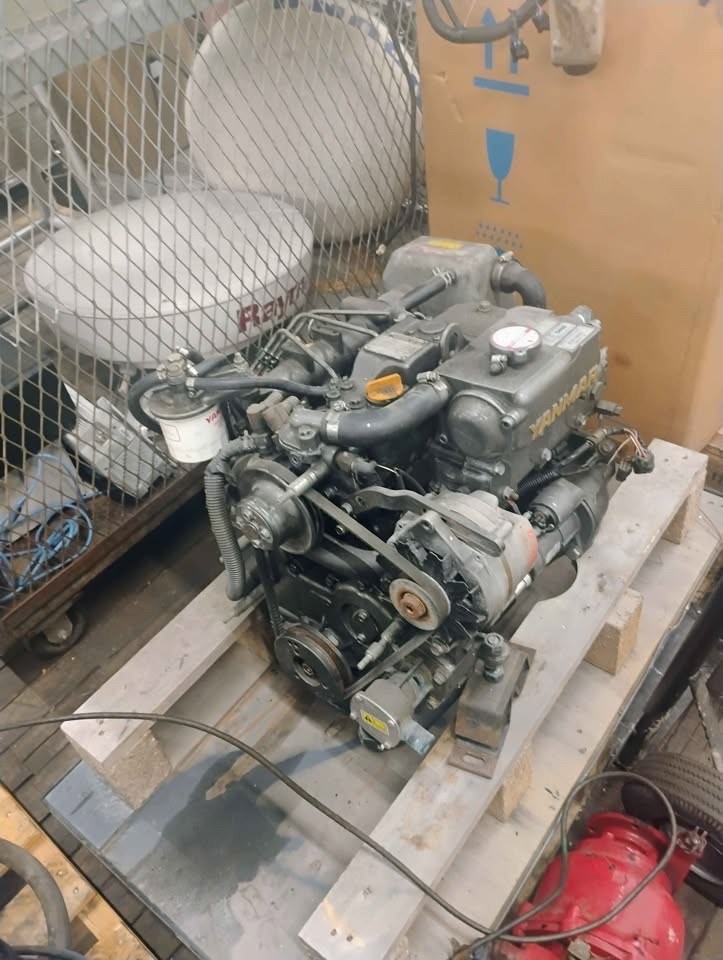 2009 Yanmar 3JH4E , 40 HP Marine Diesel Engine Mint condition , engine ...