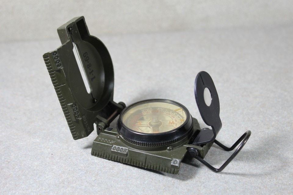 1969 U.S MAGNETIC COMPASS Union Instrument Corp Vietnam Missing Fluid ...