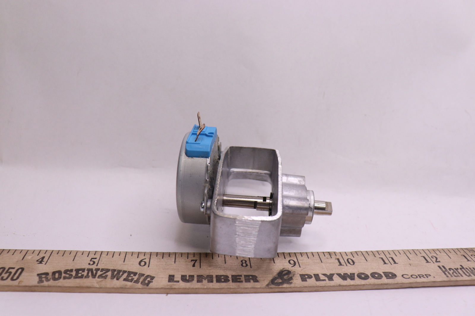 Gear Motor for Rotation Plate 3/2.5W 220-240V 50/60Hz Shaft 503192 | eBay