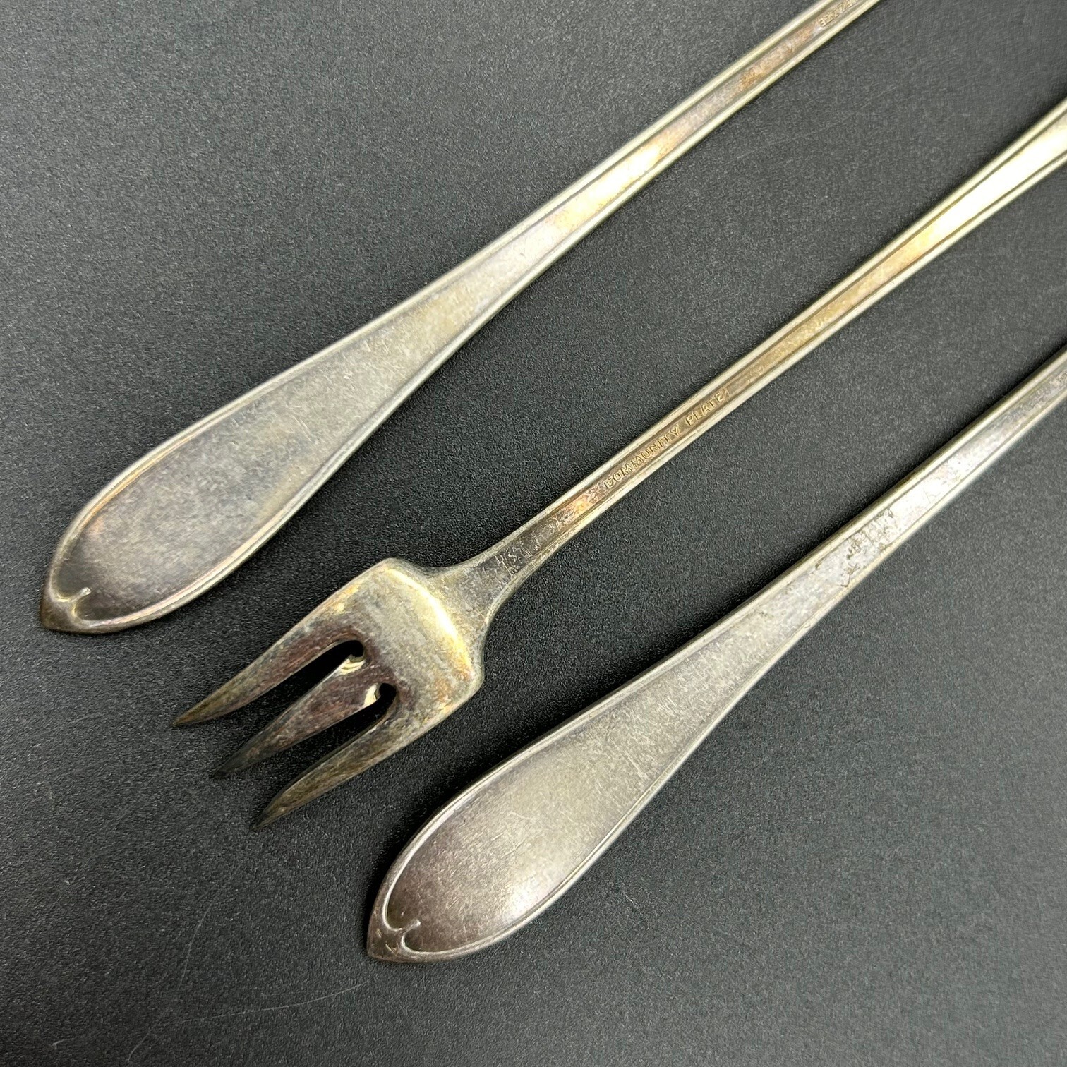Antique Oneida Community Plate Sheraton Cocktail Forks Lot of 3 | eBay