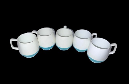 5 VINTAGE DRINKING CUPS THERMOS AQUA PLASTIC Dinex Insulated Ware USA ...