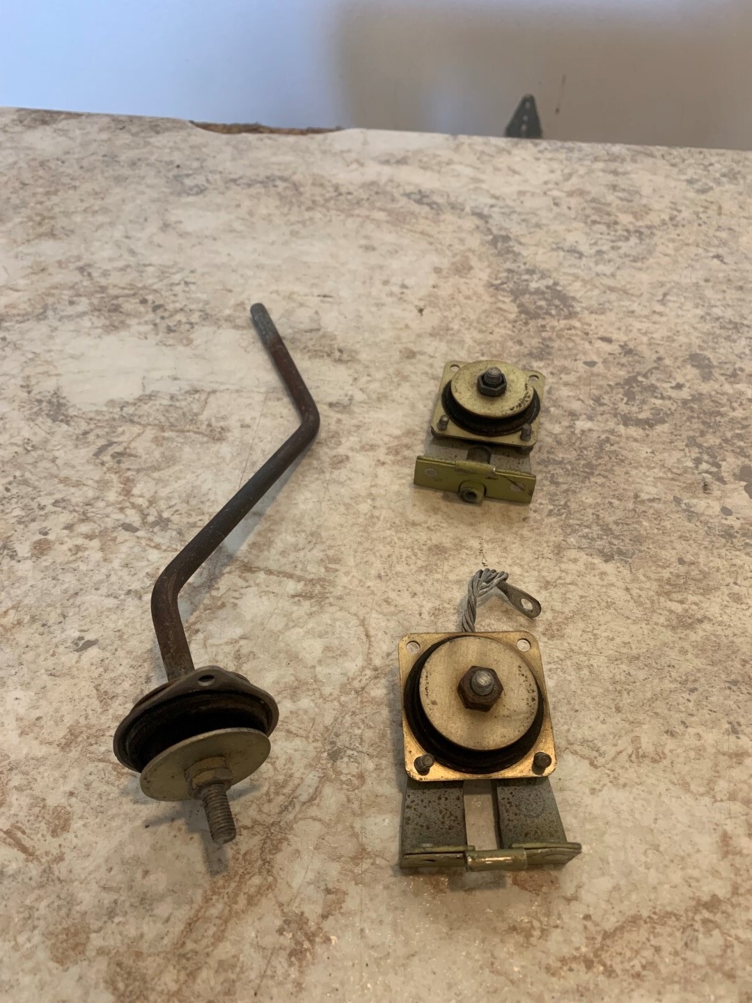 Beech 95-B55 T42A Baron Instrument Panel Rod Shock Mount Supports 96 ...