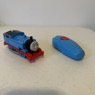 Thomas Friends Trackmaster 2013 R/C Thomas Remote Control Motorized ...