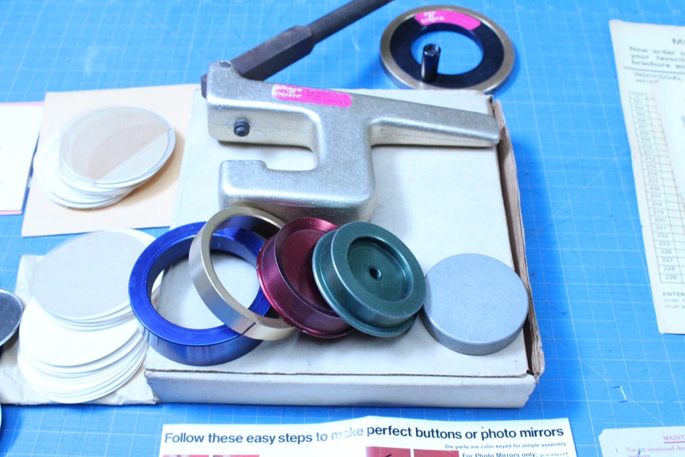 Badge-A-Minit SET | 2.25IN | Vintage, Includes Cut-a-Circ, Buttonbacks ...