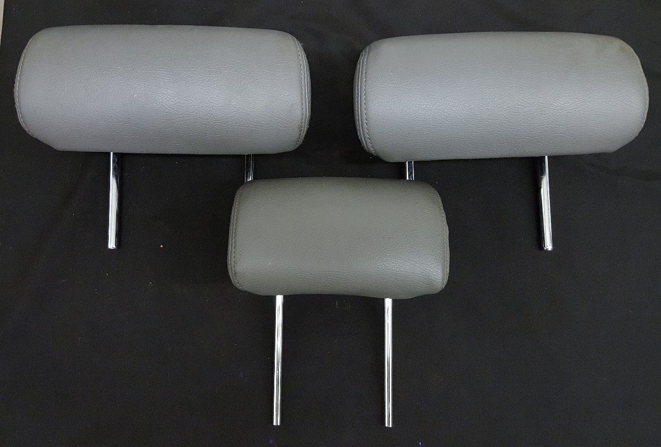 2004-2009 Toyota Prius Grey Gray Leather Rear Headrests Head Rest ...