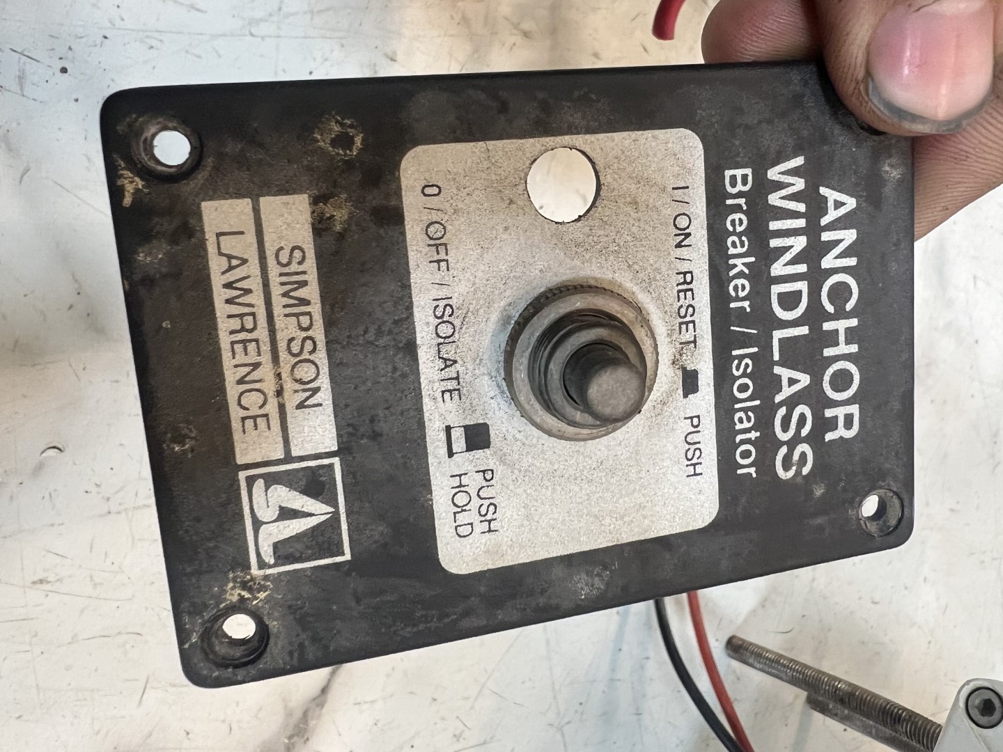 98 Seamaster 2388 WA Walk Around Boat Simpson Lawrence anchor windlass ...