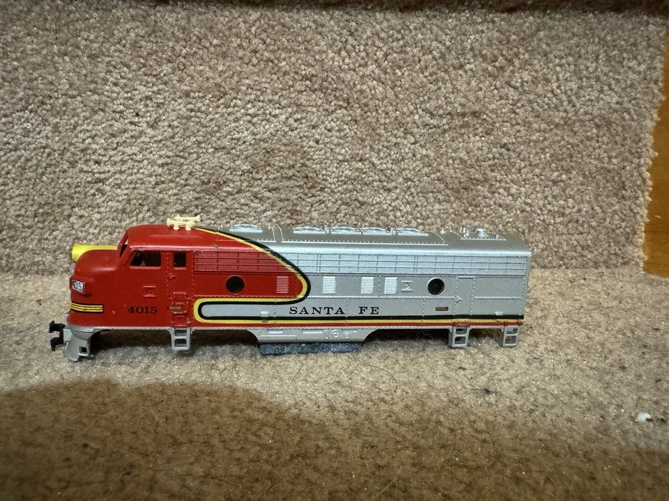 Lot of AHM Santa Fe Diesel Locomotive Parts & Pieces HO Scale | eBay