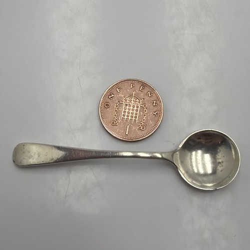 Small Salt Spoon, Silver, William Hutton & Sons Ltd. London 1909 - 7cm ...