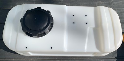 New Horizontal Sprayer Tank, Water Storage, 10-Gallon Capacity, Cap ...