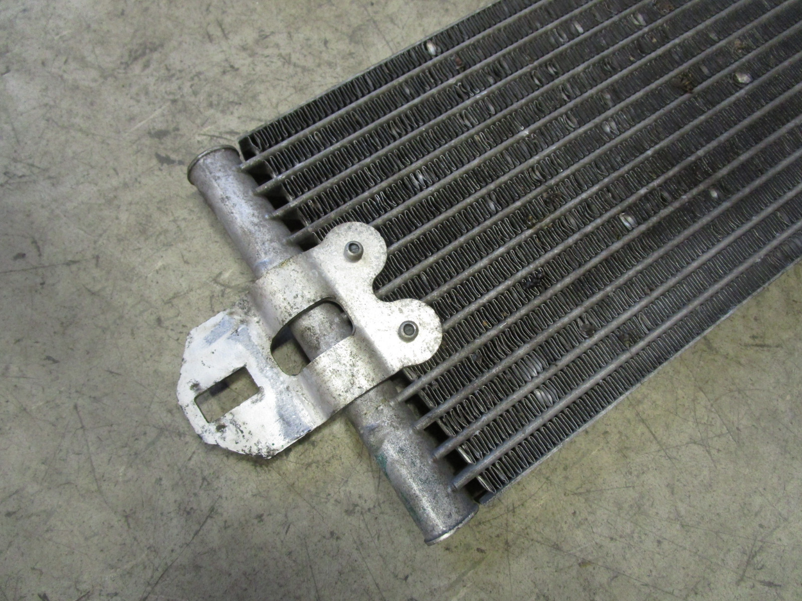 Getriebeölkühler Audi Q7 4L VW Touareg TDI Ölkühler Kühler 7L0317019B ...