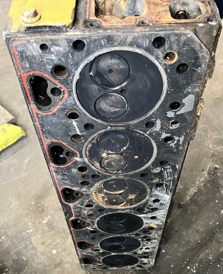 Caterpillar CAT 3056E Diesel Engine Cylinder Head | eBay